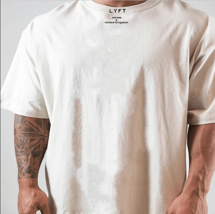 Oversized Gym T-Shirts Are In – Shop the Look Today